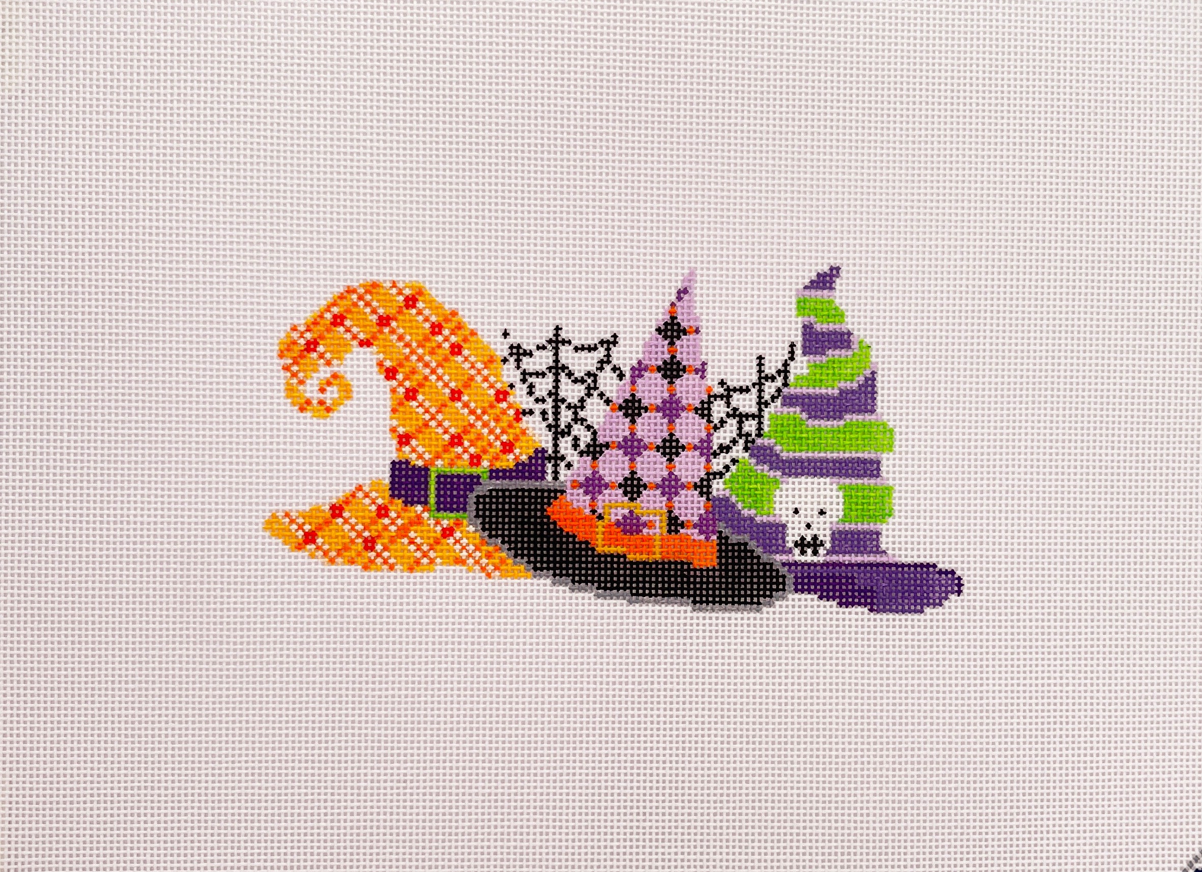 24-355 Witches hats attachment – Blueberry Point Needlepoint